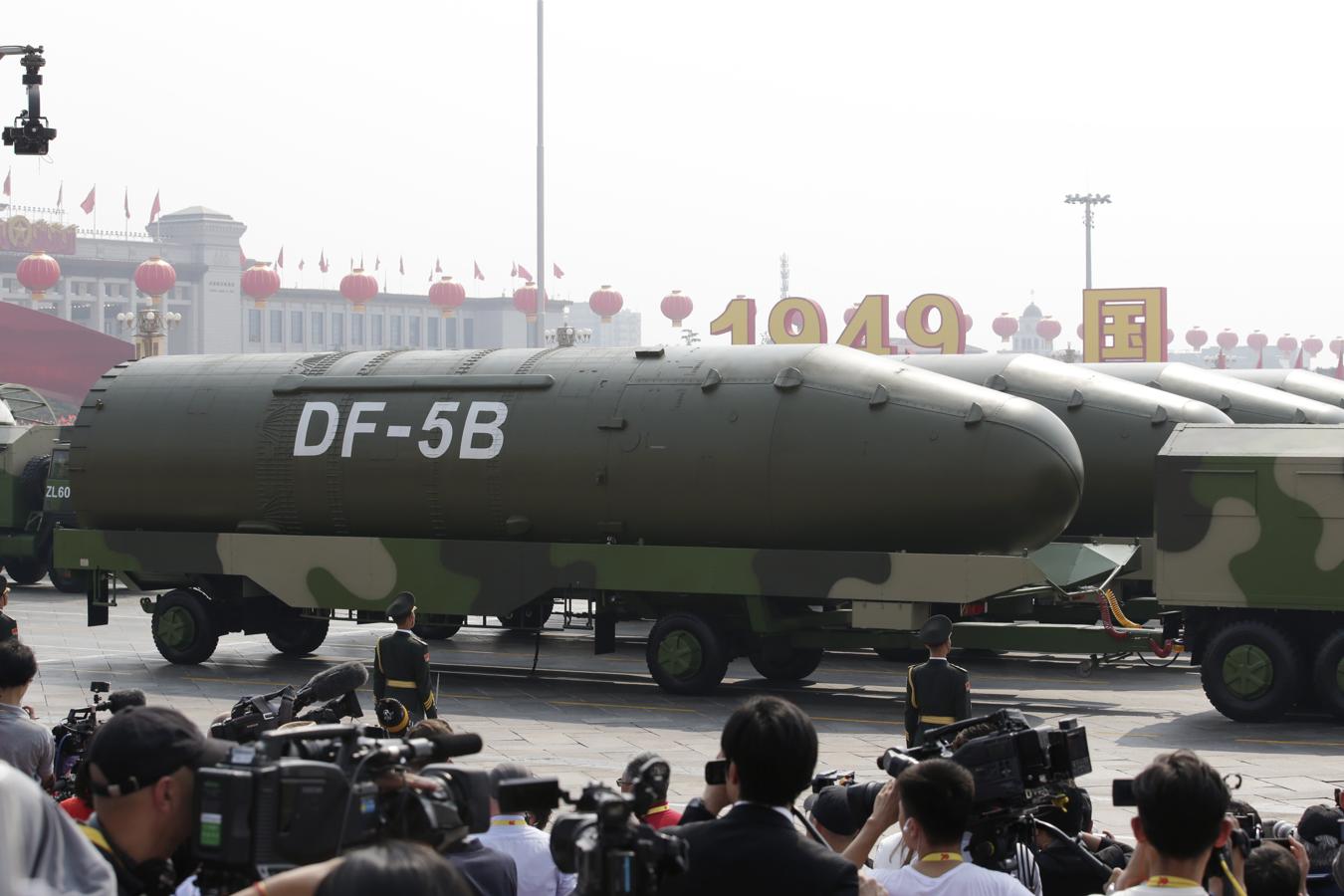 La impresionante exhibición del nuevo misil hipersónico de China, en ... La impresionante exhibición del nuevo misil hipersónico de China, en ...